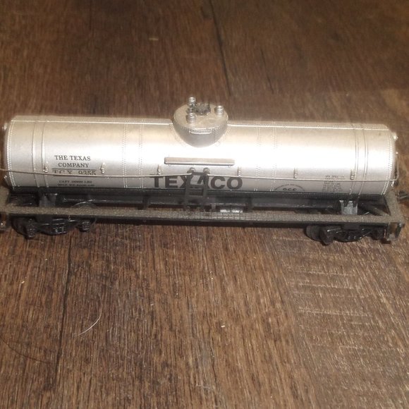 Toys | Ho Texaco Single Dome Tanker Train Car Railroad Display | Poshmark